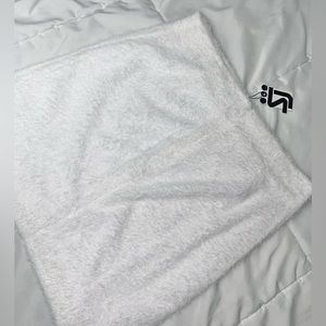 Shane Justin | Tops | White Furry Long Sleeve Skirt Set Shane Justin ...